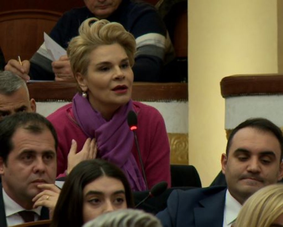 Kryemadhi: Rama i ka mbushur brekët, është dhjaks Kryemadhi: Rama i ka mbushur brekët, është dhjaks